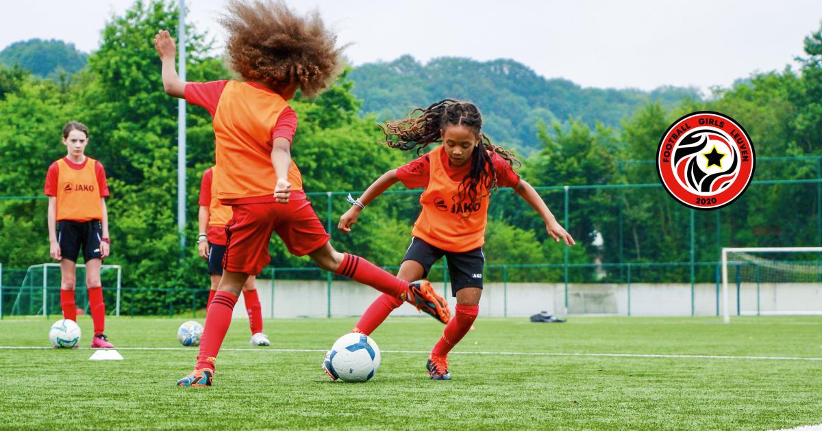 Football Girls Leuven : conduire le ballon avec assurance - FIFA ...