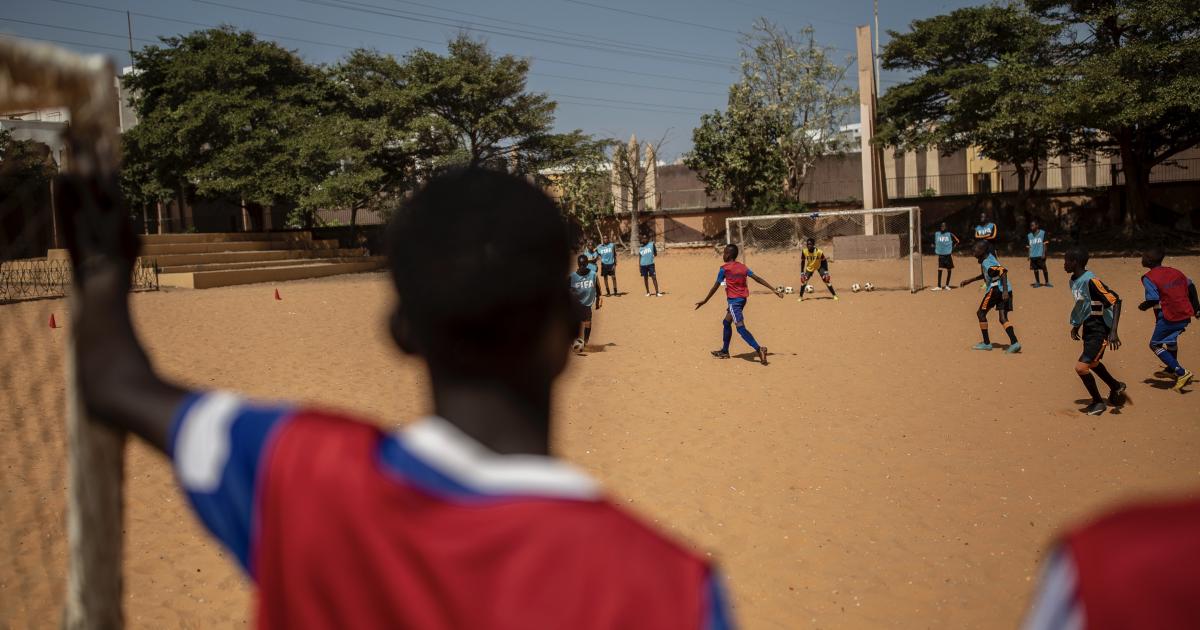 #116 Spatial awareness - FIFA Training Centre