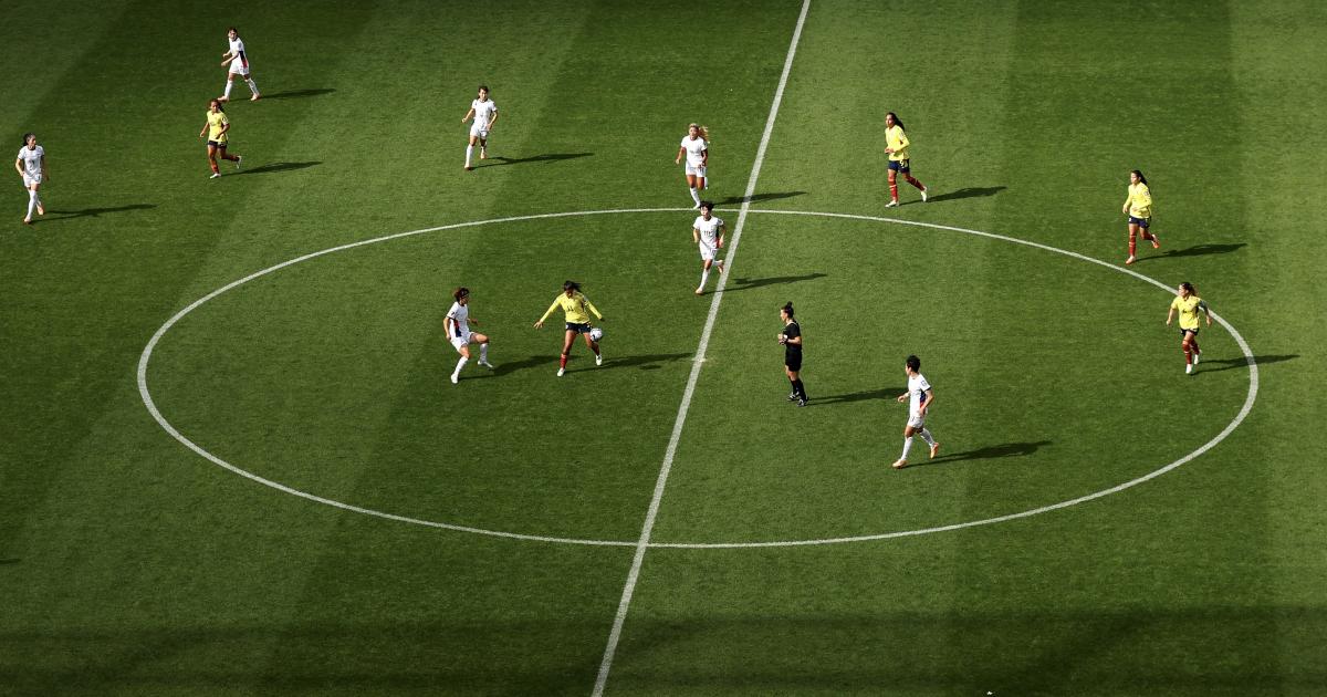 Colombia: Playing between the lines and ball progressions - FIFA ...