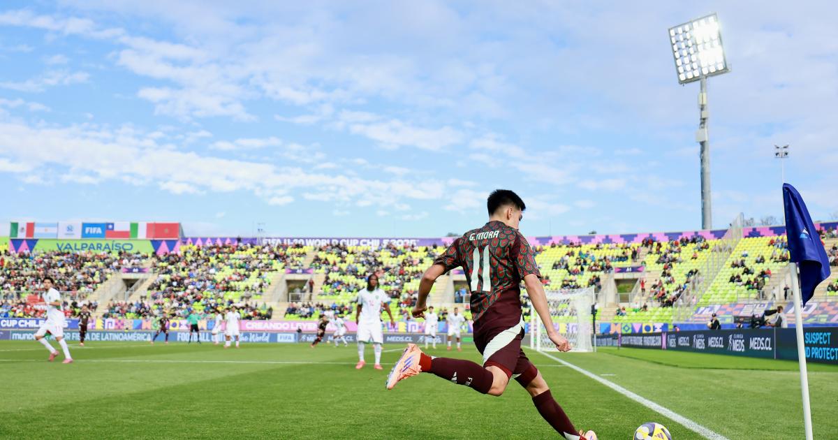 FU20WC25: Goalkeeper considerations when defending corners - FIFA ...